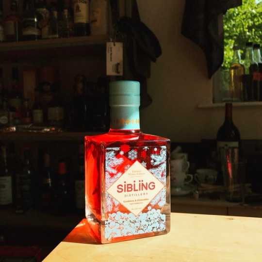 Sibling Distillery – DRINKS ENTHUSIAST